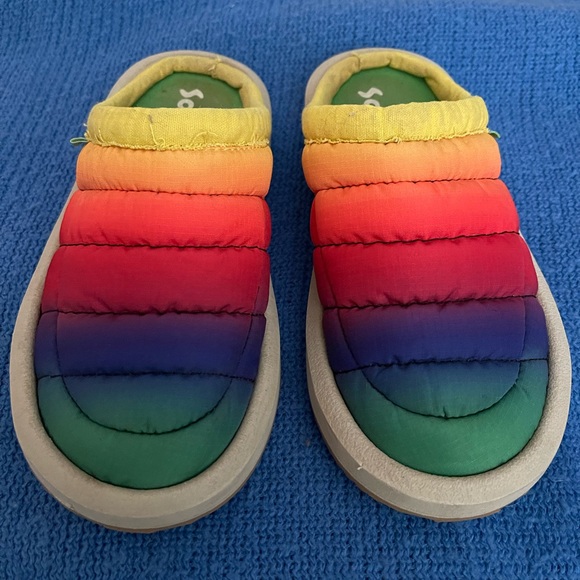 Sanuk | Shoes | Youth Sanuk Lil Puffer Low Mule | Poshmark